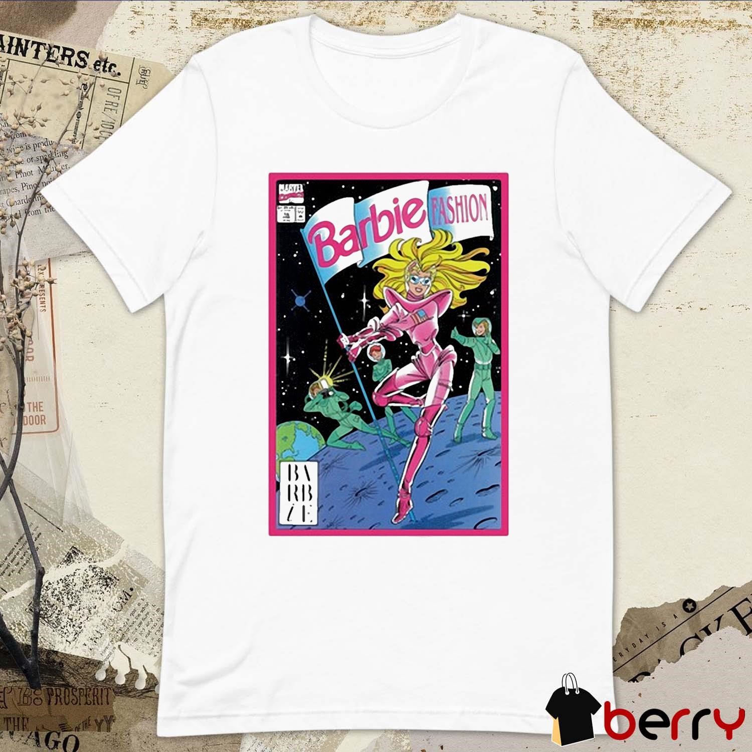 Poster Margot Robbie Wearing Barbie On Moon Landing Comic Book t-shirt ...