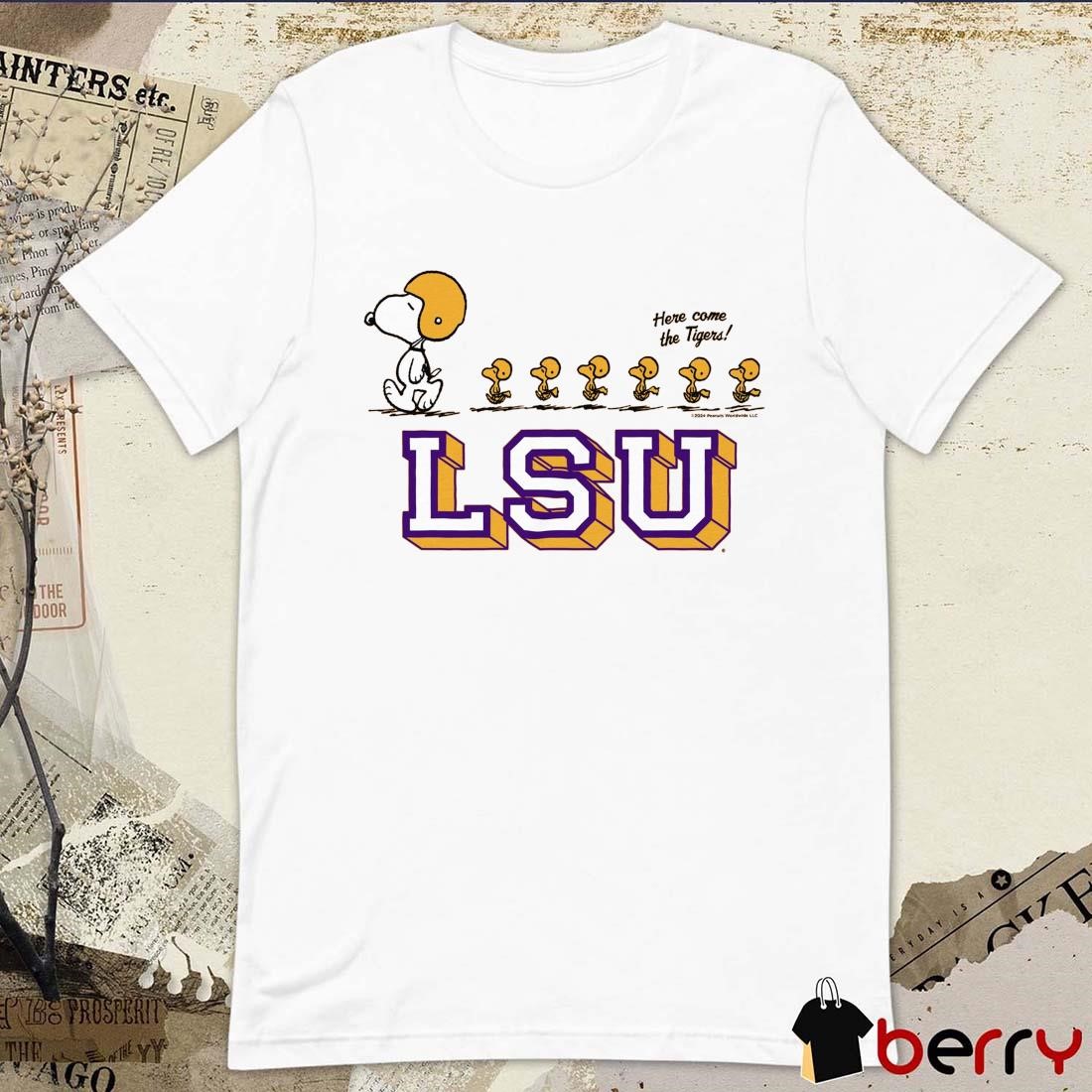 Official Peanuts x LSU Tigers Snoopy's Football Team Here Come The Tigers t-shirt, hoodie ...
